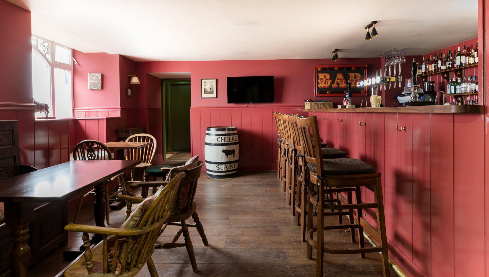 The Black Bull - a historic pub in the heart of Duns - The Black Bull